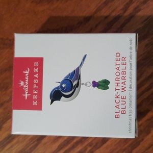 Hallmark | Accents | Nwt Hallmark 222 Mini Blackthroated Blue Warbler ...
